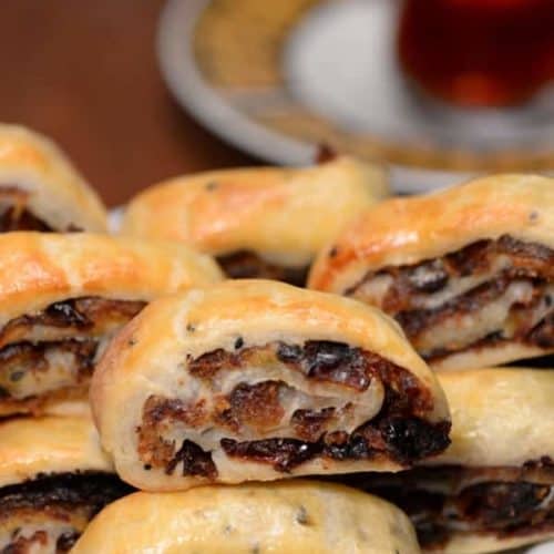 Iraqi Date Cookies (Kleicha) - International Cuisine